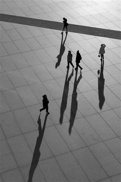 17 Creative Examples of Shadows in Photography - Photoshop Tutorials