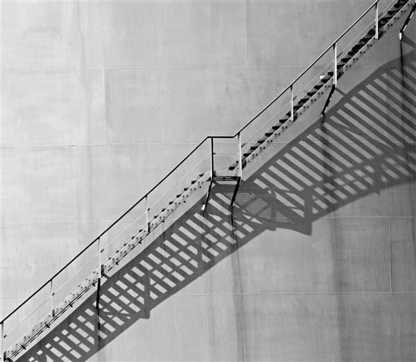 17 Creative Examples of Shadows in Photography - Photoshop Tutorials