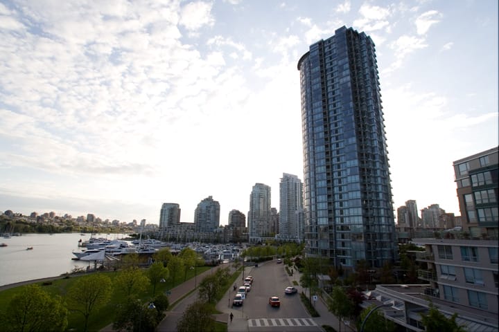 Layered HDR Tone Mapping - Photoshop Tutorials