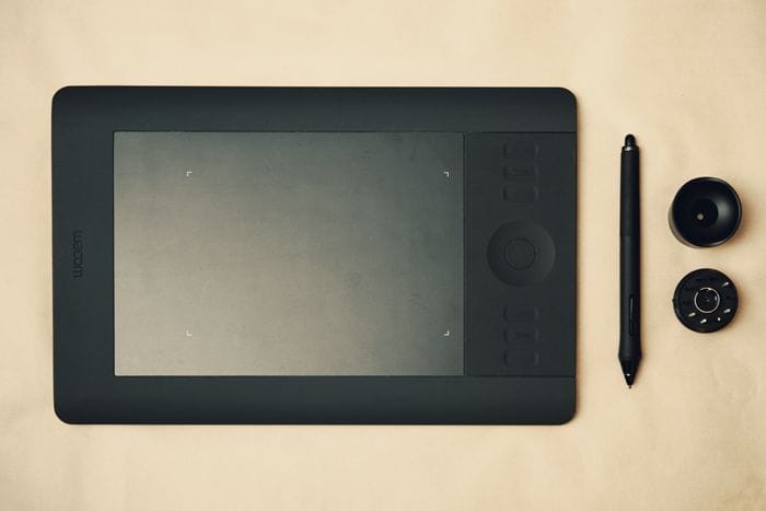 Wacom Intuos5 Review - Photoshop Tutorials